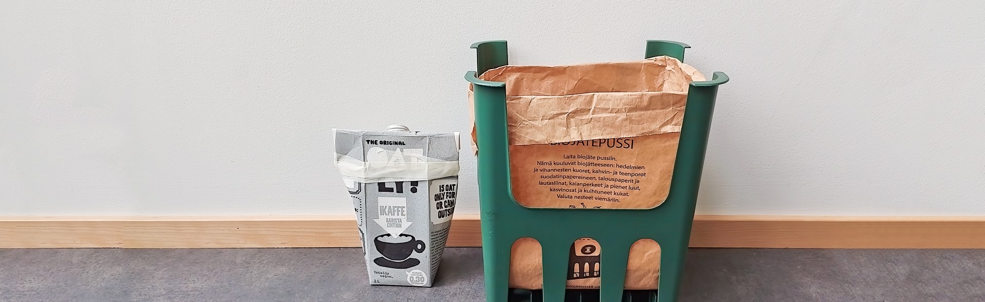 Flytande bioavfall packas i mjölkpaket - Ekorosk